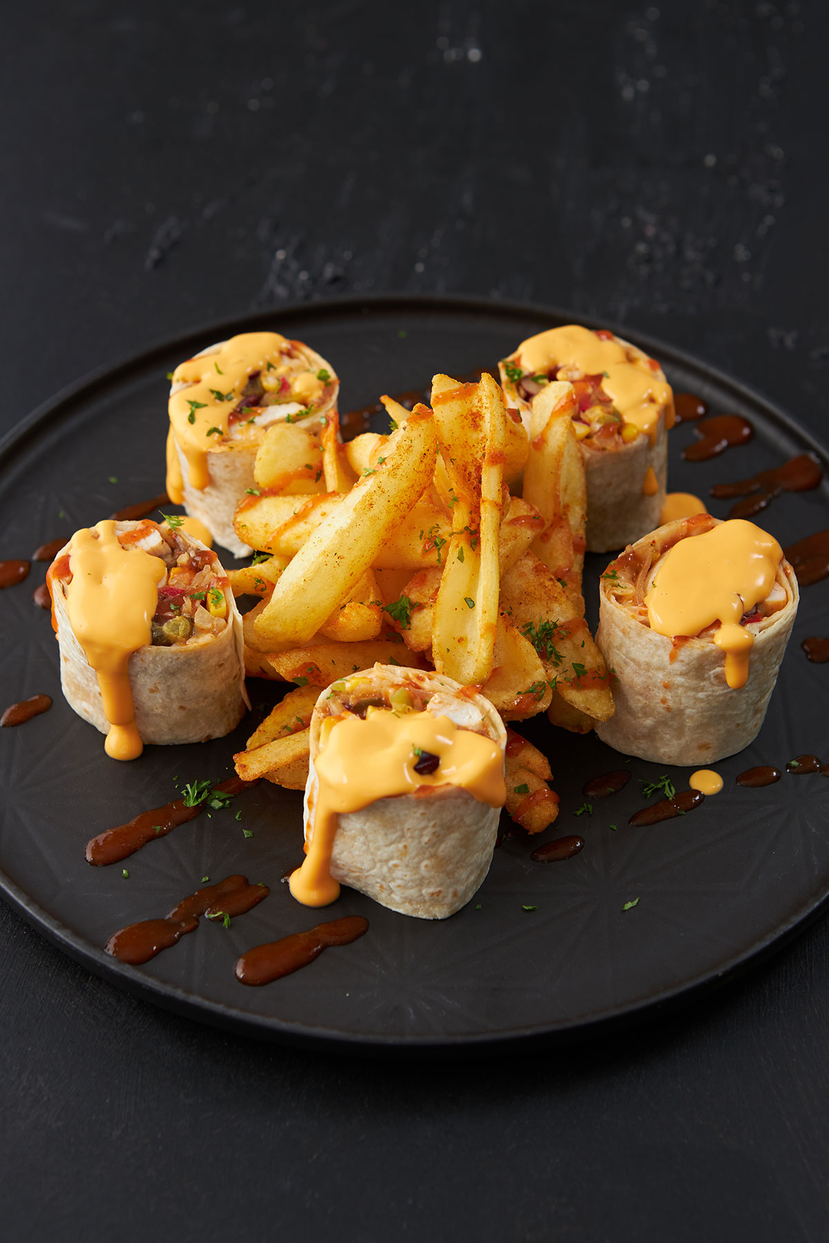 Ödüllü şeflerin hazırlayıp sunduğu eşsiz lezzetler Azure Ankara'da