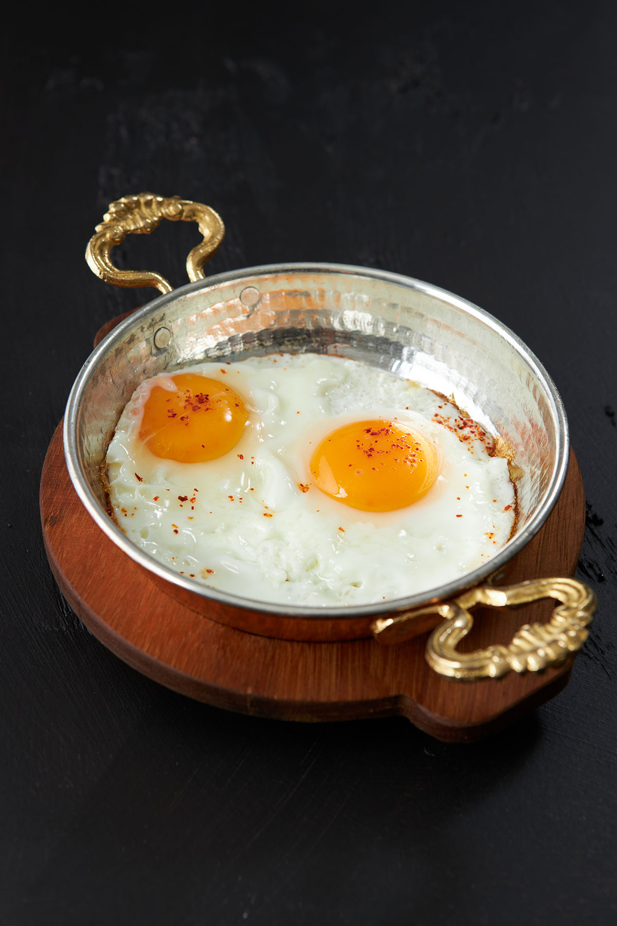 Unique tastes prepared and served by award-winning chefs at Azure Ankara